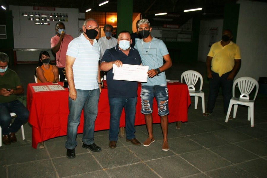 Entrega das premiações aos melhores do ano encerra oficialmente o ano ...